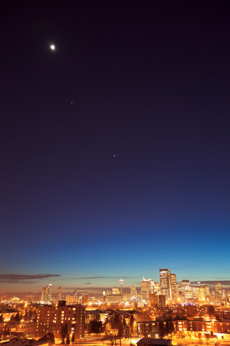 Mercury Rising Over Calgary – The Amazing Sky