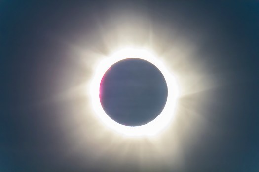 The Great Australian Eclipse – Outer Corona – The Amazing Sky