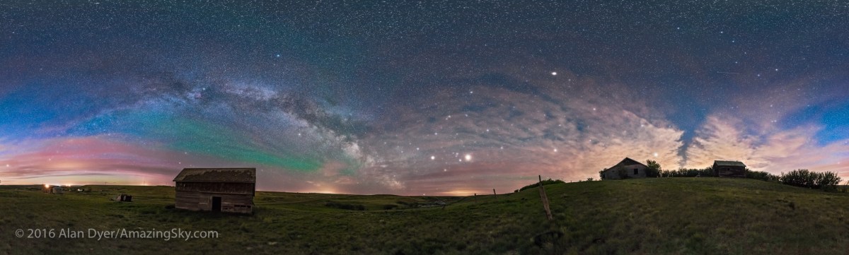 Glows and Streaks in the Spring Sky – The Amazing Sky